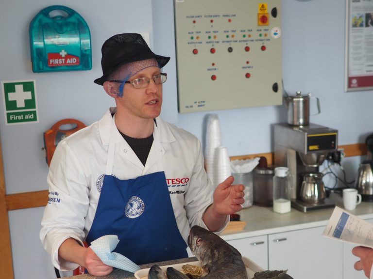 Master Fishmonger Standard - Cod4me Cod4u